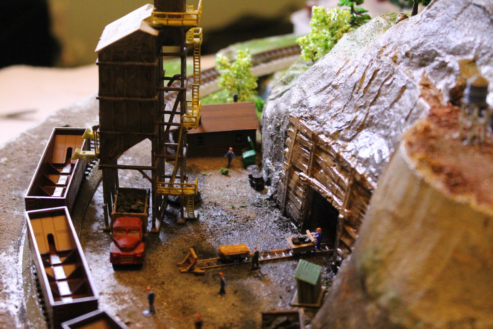 Coal ready to fill – Outland Models
