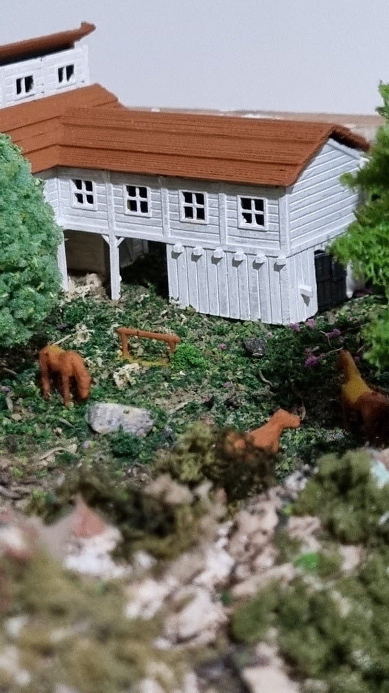 Farm (Montain) – Outland Models
