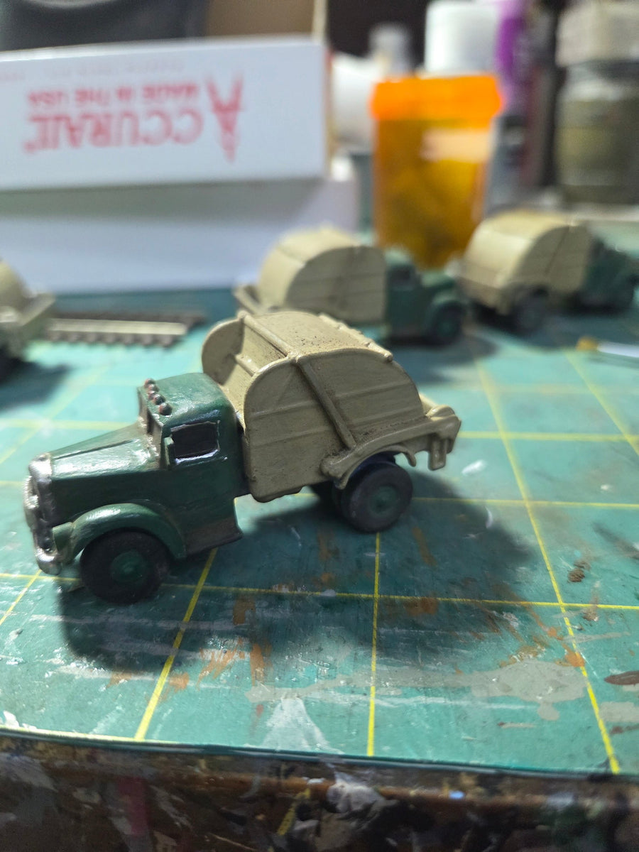 Completed Vintage Trash Truck – Outland Models