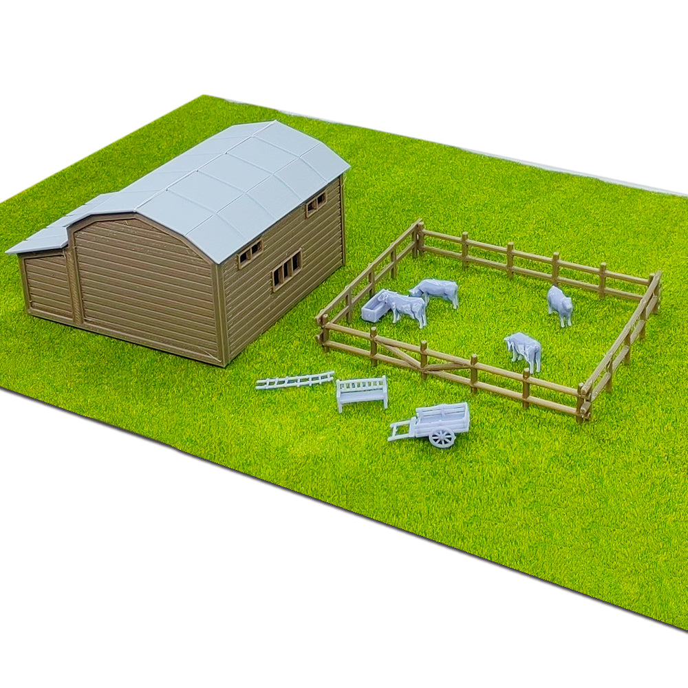 Country Farm Barn with Accessories 1:64 S Scale – Outland Models