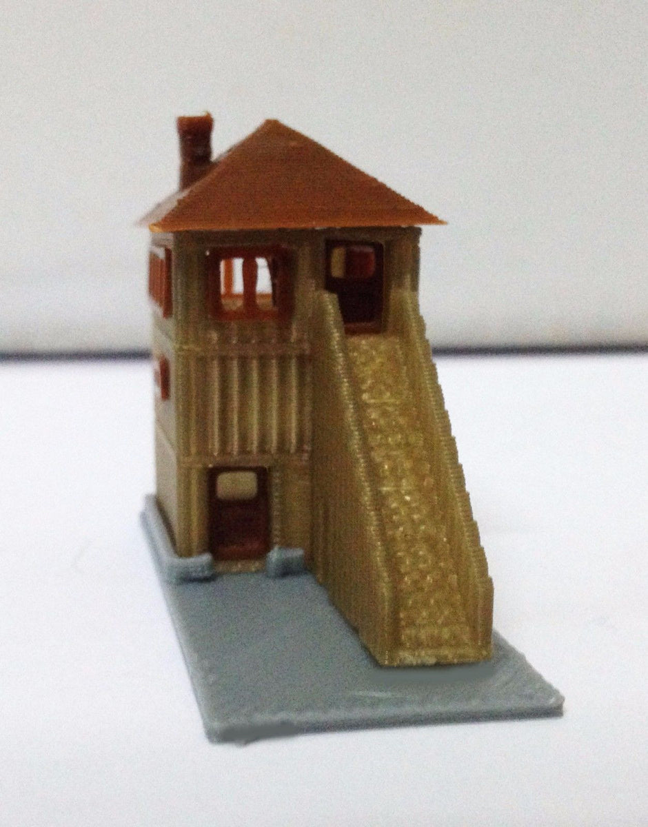 Wood Style Signal Tower / Watchtower N Scale Outland Models Train Rail